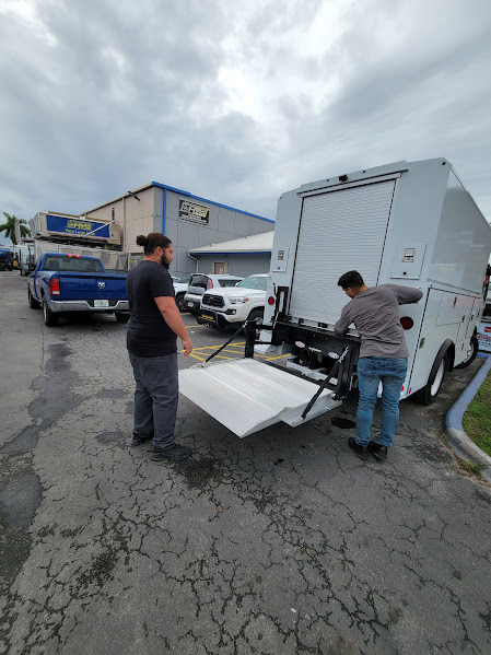LIFTGATE PRODUCT | AMB TRUCKS